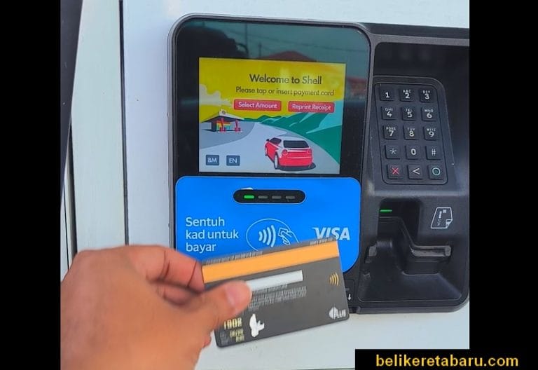 Cara Sentuh Kad Untuk Isi Minyak Kereta Di Stesen Pam Petrol - Beli ...