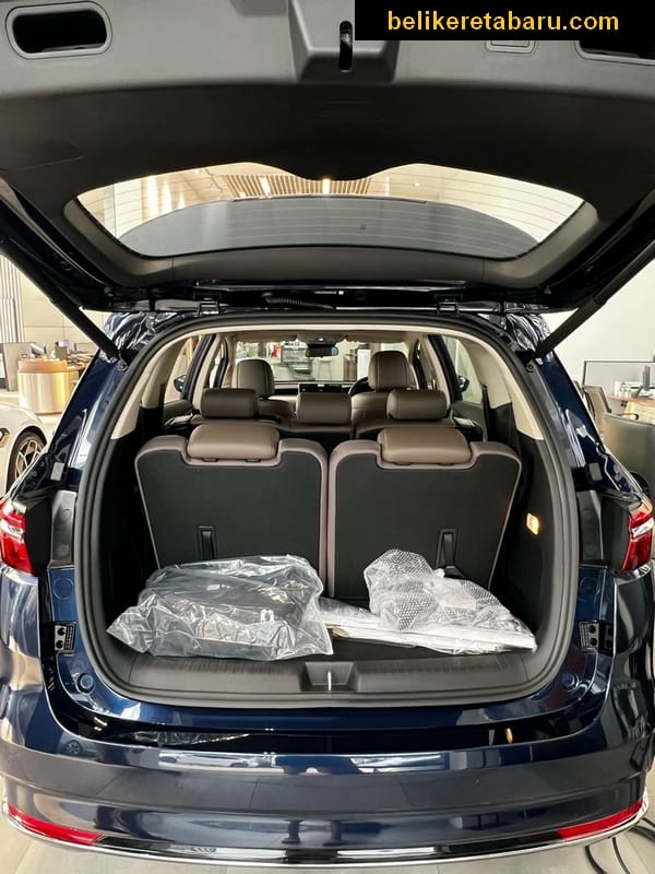 Beli Kereta BYD M6 Baru Malaysia - Beli Kereta Baru